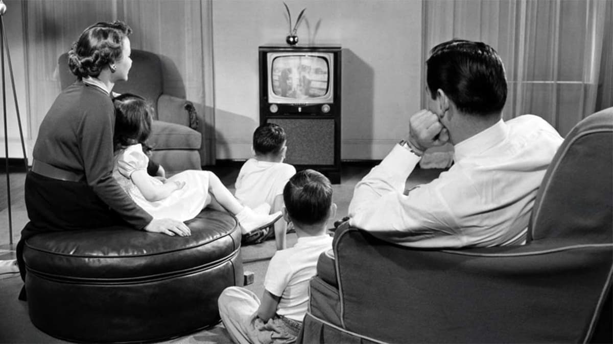 Television Advertising: Types & Examples | Ginger Media Blog